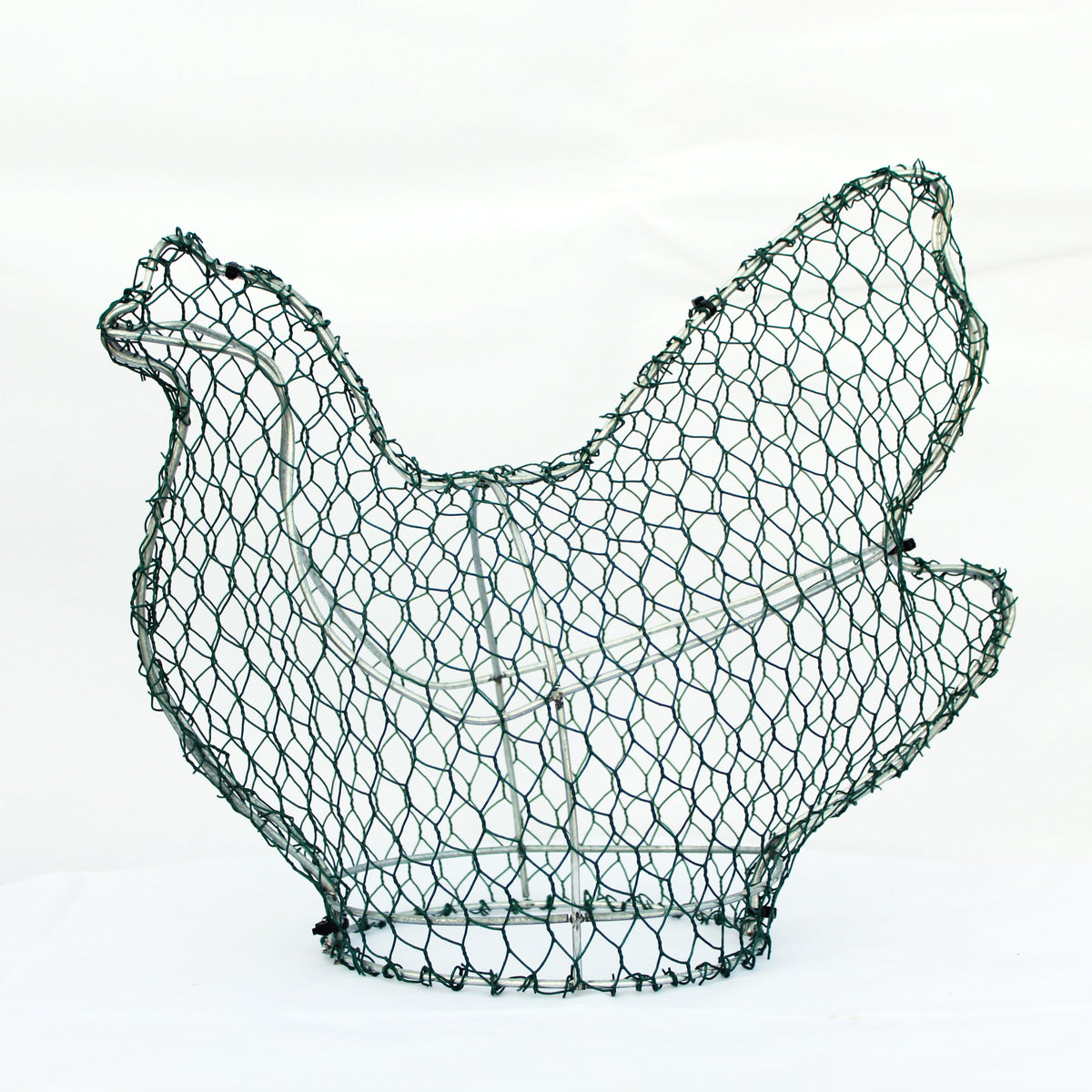 Mesh Covering for Large Topiary Frames – Top Topiary