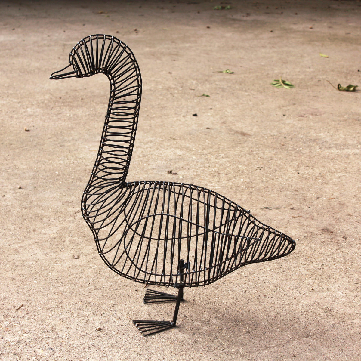 Metal Goose Sculpture by Luigi Frosini - 85cm tall – Top Topiary